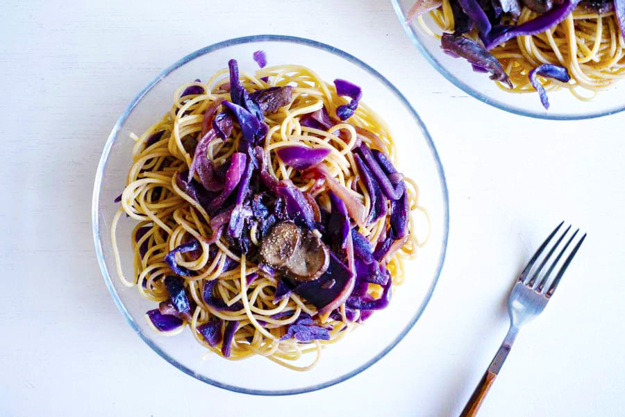 Spaghetti met rode kool en champignons - maaltijdboxgroningen